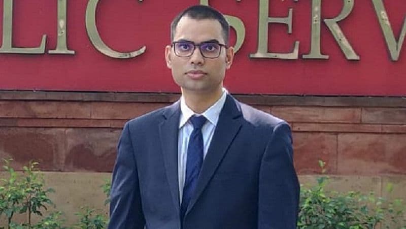 Inspiring journey of Sandeep Kumar: From IIT to IAS glory | Inspiring ...