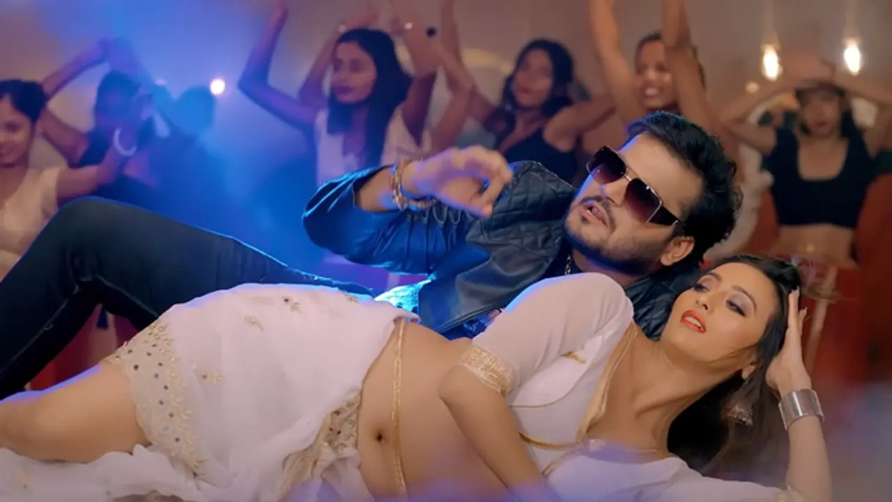 Shweta Mhara को देख बेकाबू हुए कल्लू, MMS वाली Shilpi Raj ने लगाया जोर का तड़का | Arvind Akela ...