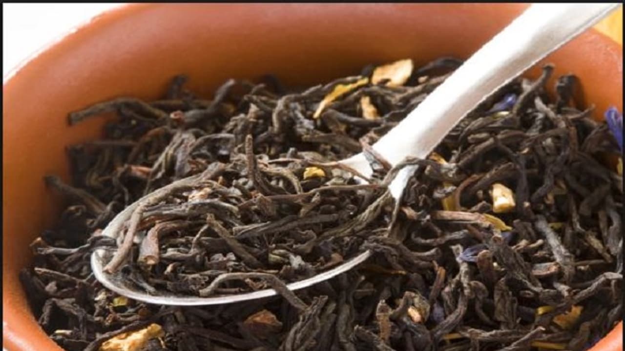 ನೀವು ಬಳಸೋ ಟೀ ಪುಡಿ ಕಲಬೆರಕೆ ಆಗಿದ್ಯಾ? ಹೀಗ್ ಚೆಕ್ ಮಾಡಿ | Tea Leaves ...