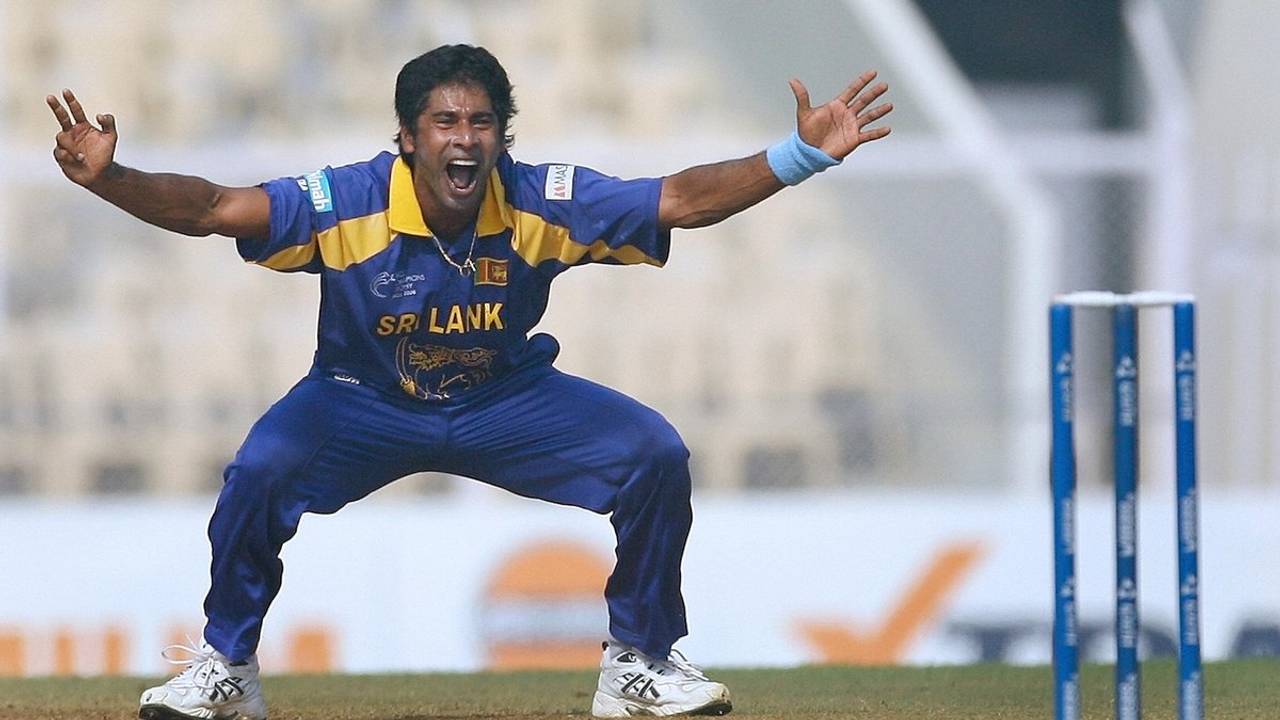 Most Dangerous Bowler:8 ஓவர்களில் 8 விக்கெட்டுகள்- பாதிரியாராக விரும்பி ...