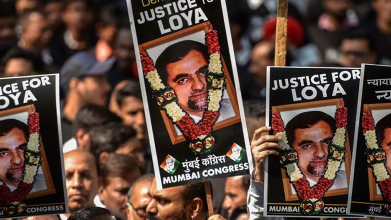 ജസ്റ്റിസ് ലോയയുടെ മരണം: തെളിവുകളുണ്ടെങ്കില്‍ പുനരന്വേഷിക്കുമെന്ന് ...