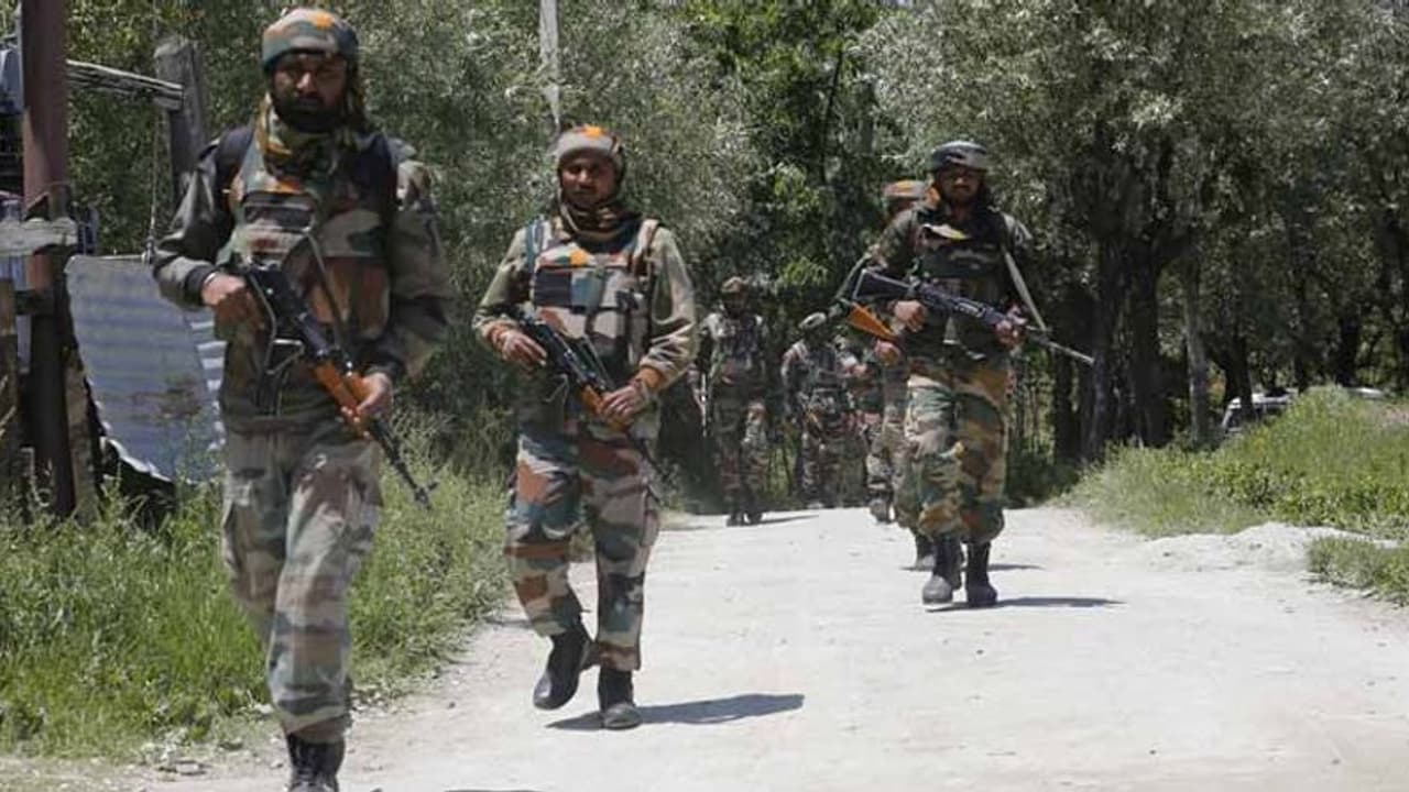 Payback begins: Pulwama mastermind Kamran killed in Pinglan encounter ...