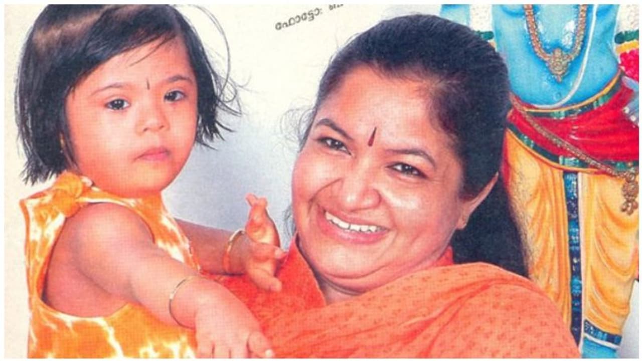 K S chithra tweet உன்னை மிஸ் செய்கிறேன்... மறைந்த மகளுக்கு பிறந்தநாள் ...