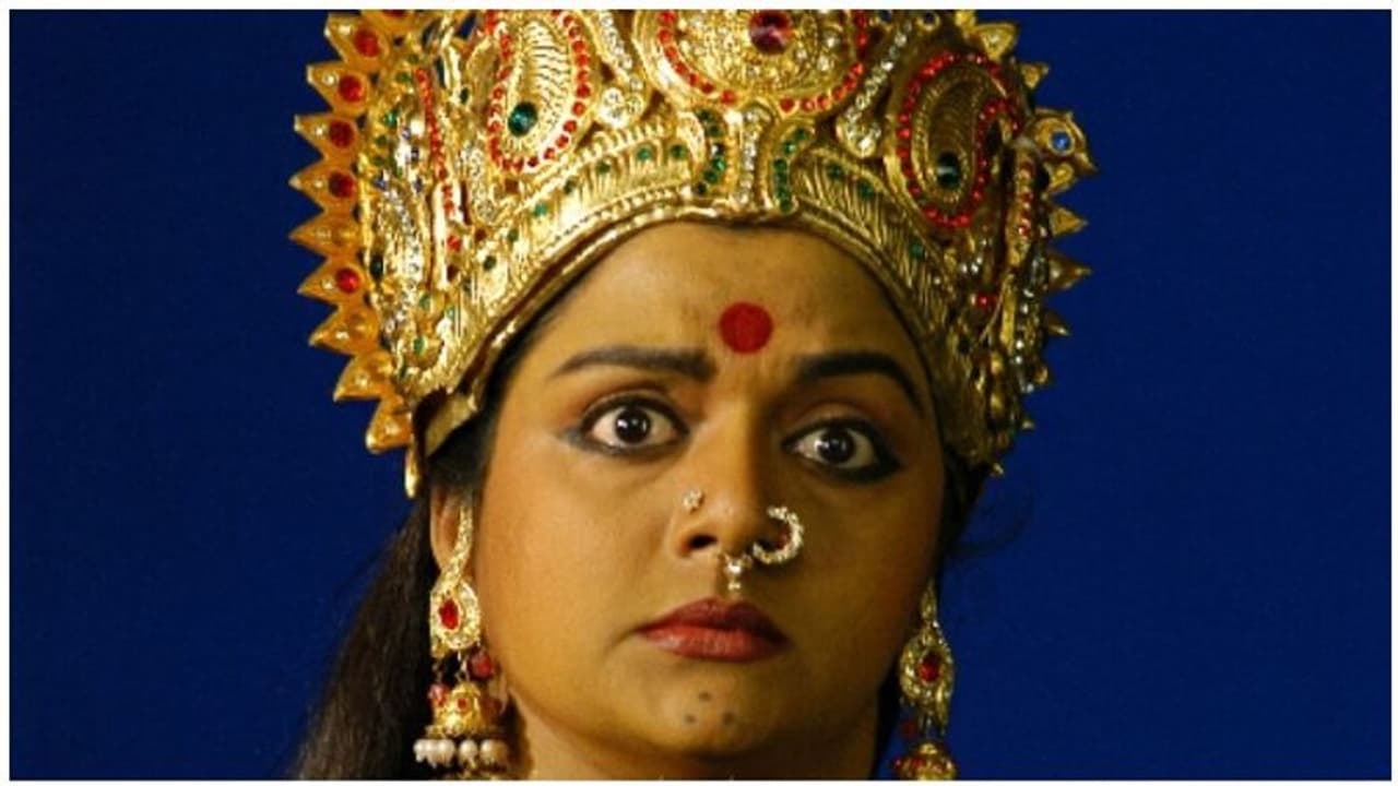 நடிகை பானுப்ரியா கைதாக வாய்ப்பு... ரிவர்ஸ் கியருக்கு மாறிய வேலைக்கார ...