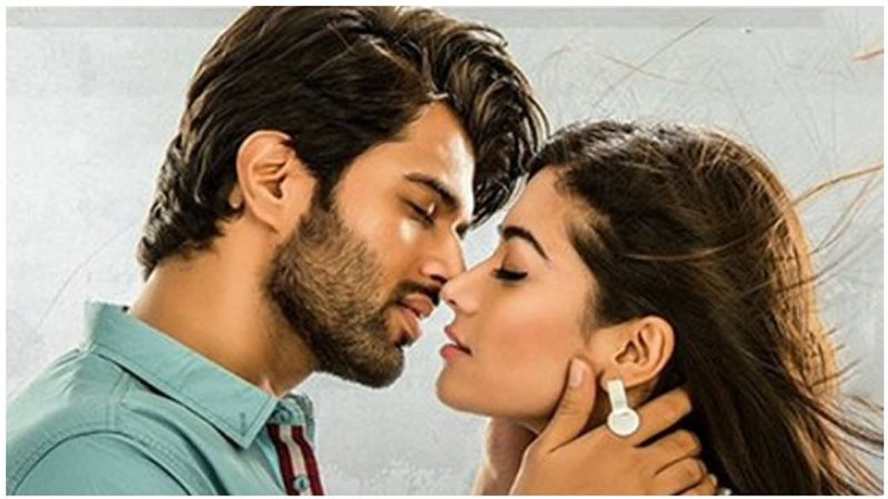 விஜய் - ராஷ்மிகாவின் லிப் லாக் காட்சியோடு வெளியான 'டியர் காம்ரேட் ...