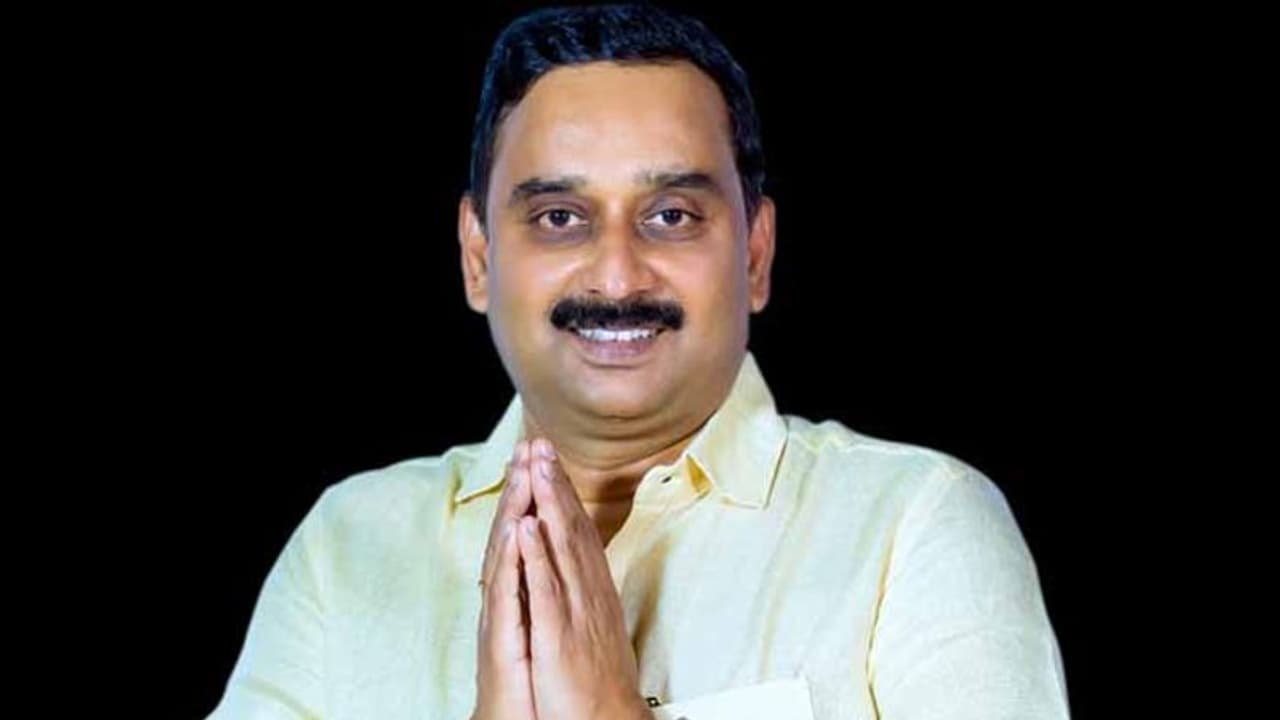 ex mp rayapati sambasiva rao son rayapati rangarao resigns to tdp | Ex ...
