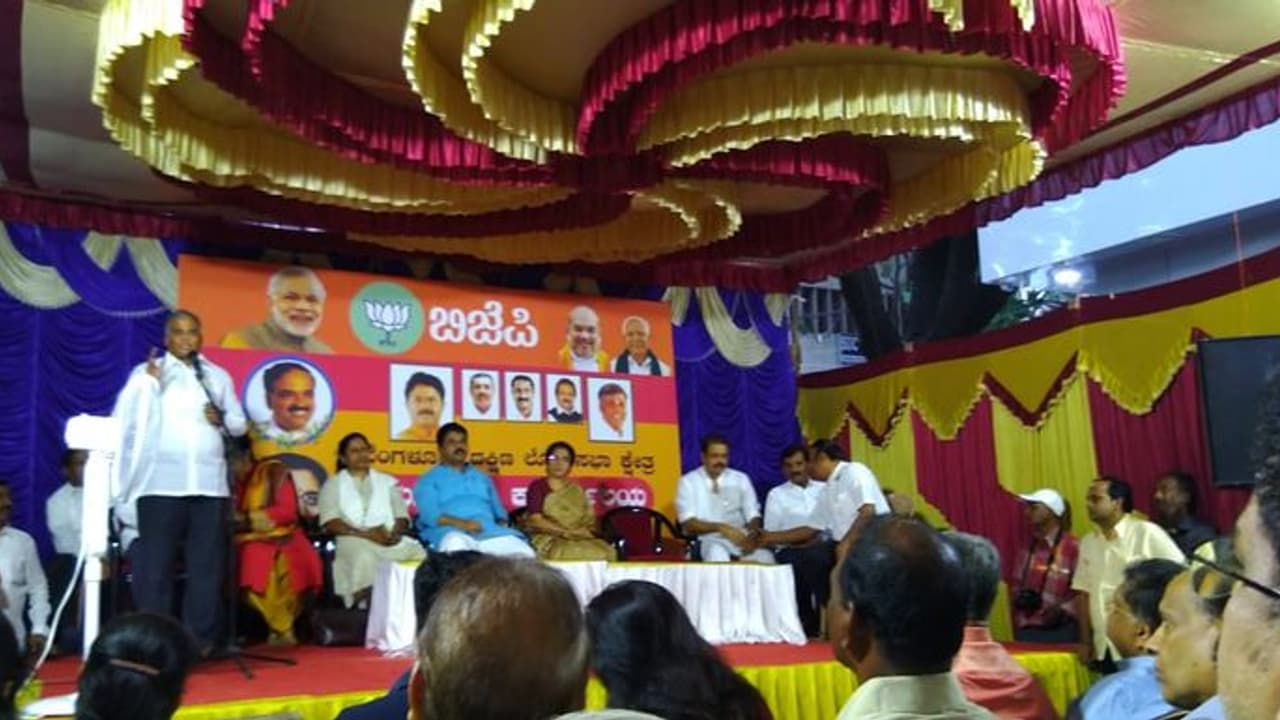 Fitting tribute to Ananth Kumar would be to elect wife Tejaswini in ...