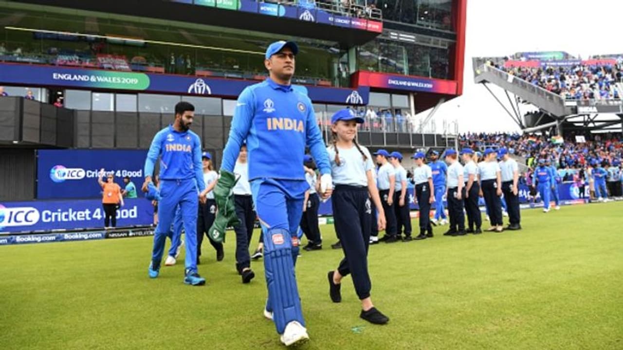 CWC, semifinal 1: MS Dhoni achieves another milestone in India-New ...