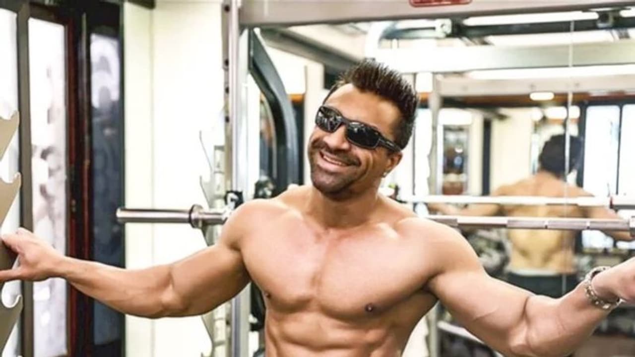 maharashtra assembly Election 2019 result Ajaz Khan loses from mumbai ...