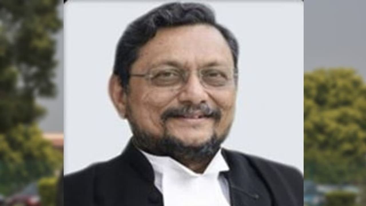 Sharad Arvind Bobde succeeds Justice Ranjan Gogoi, sworn-in as 47th ...