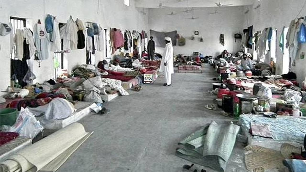 Inside shocking photos of Pakistani jail | Inside Shocking Photos Of ...