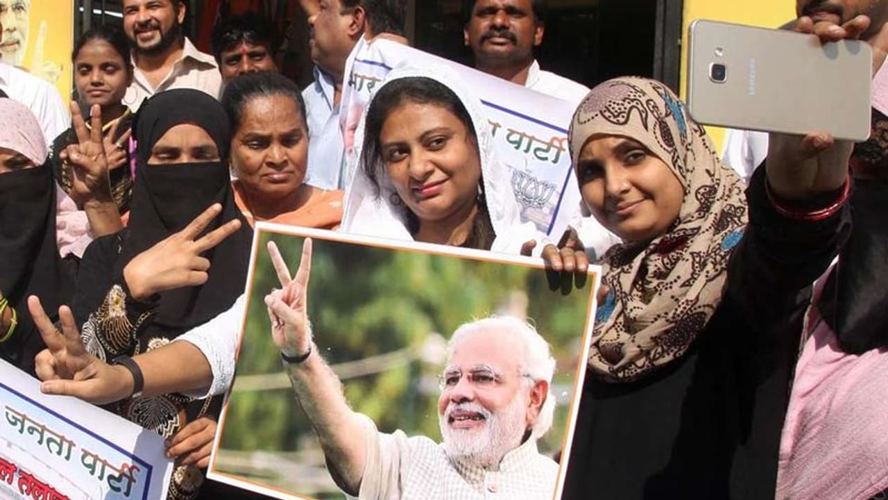 Pakistan native gets Indian citizenship after 36 years, all thanks to ...