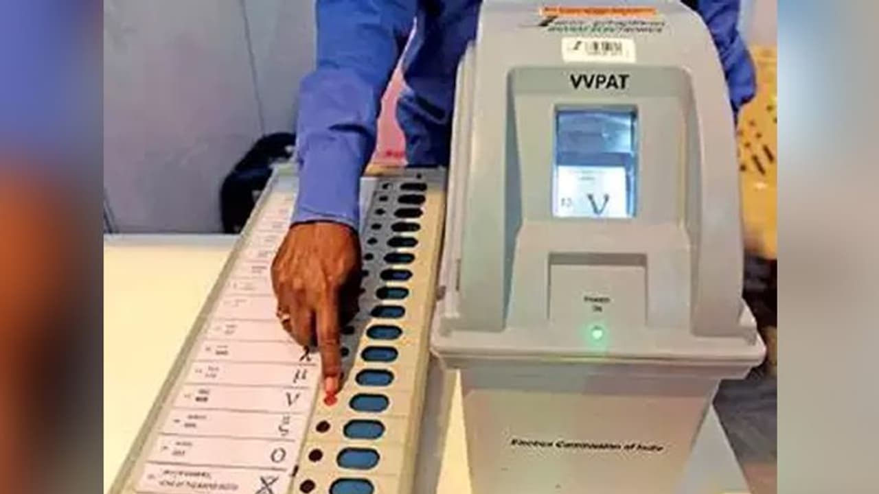 EVM Machine hack video Fact check மின்னணு வாக்குப்பதிவு இயந்திரங்களை ...