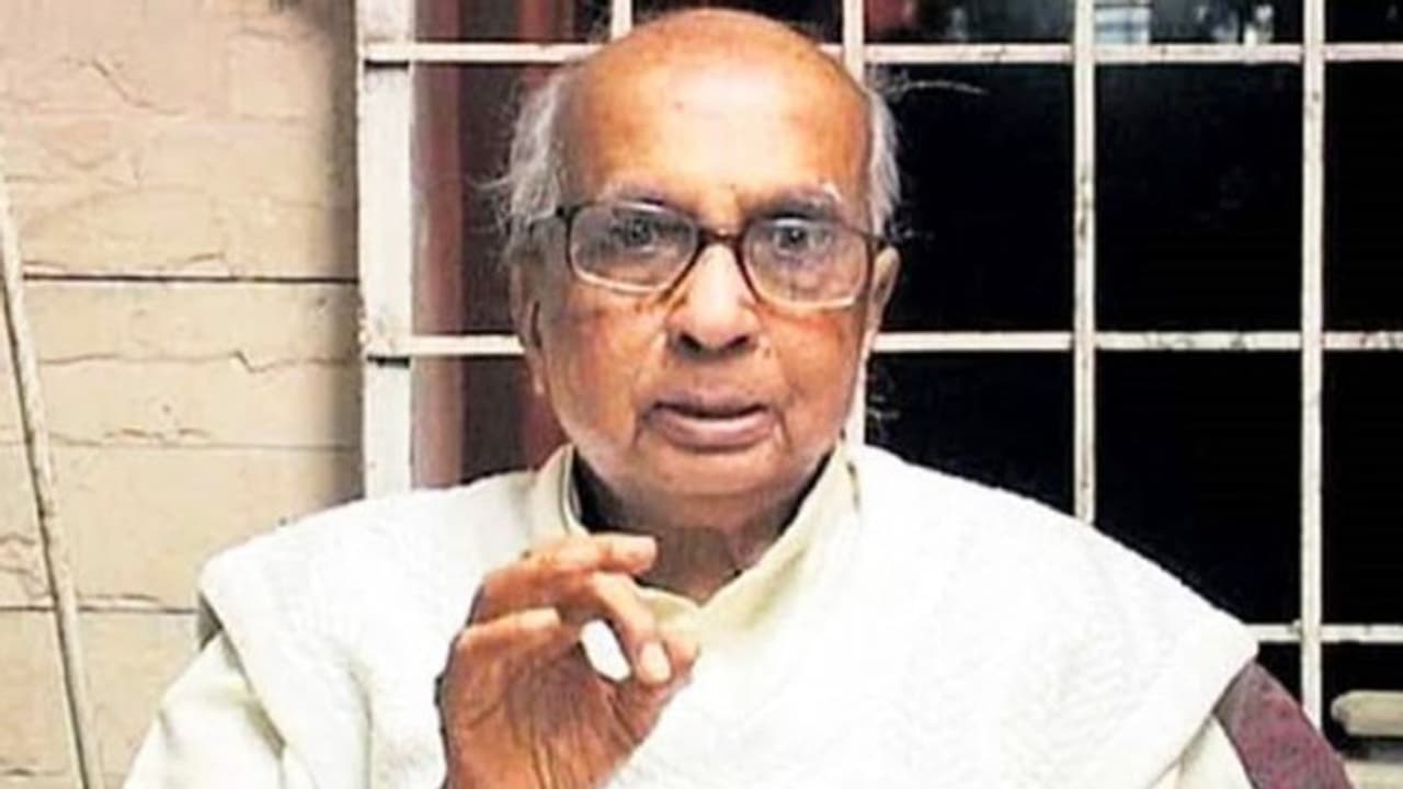 PM Narendra Modi condoles death of Chidananda Murthy, Kannada scholar ...