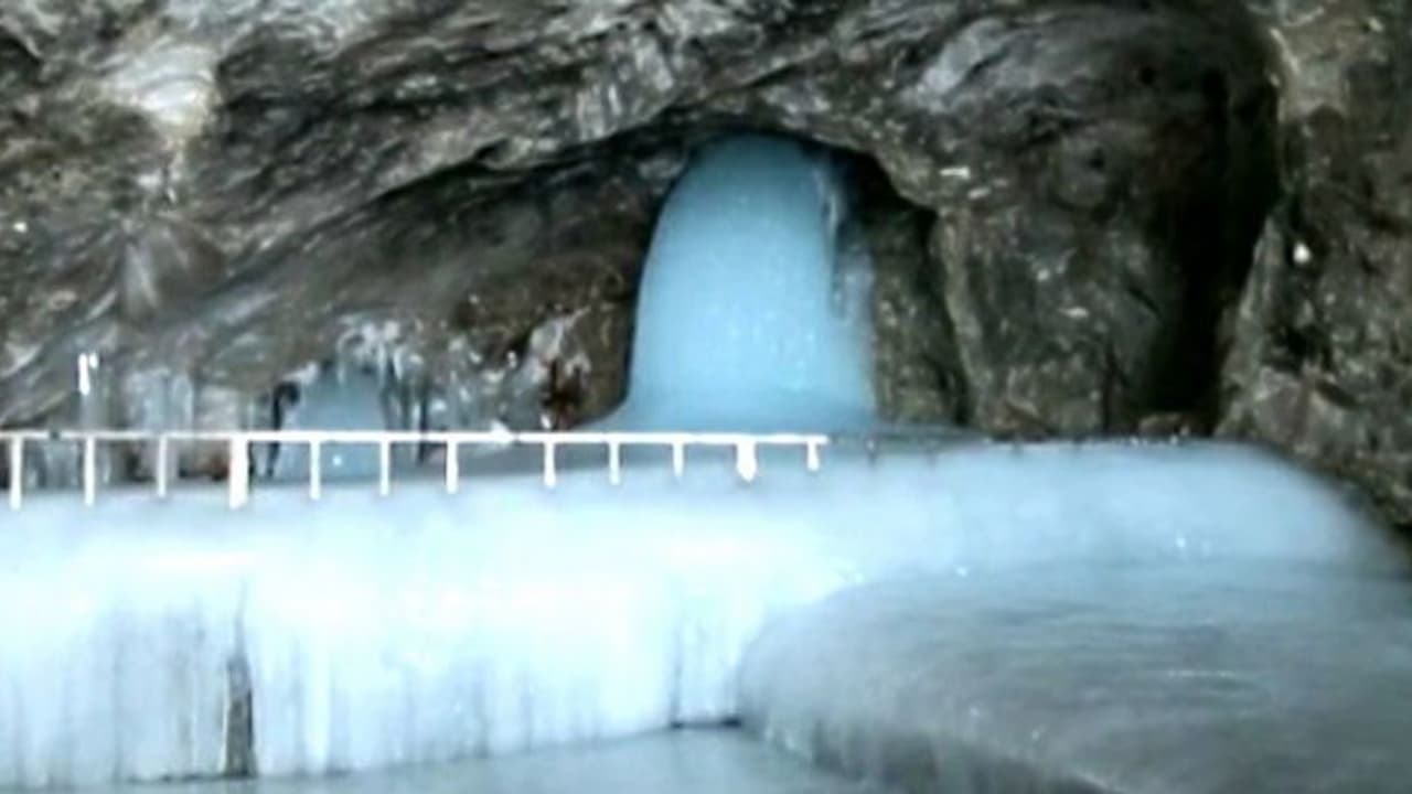 बाबा बर्फानी की पहली तस्वीर आई सामने, 23 जून से शुरू होनी थी अमरनाथ ...