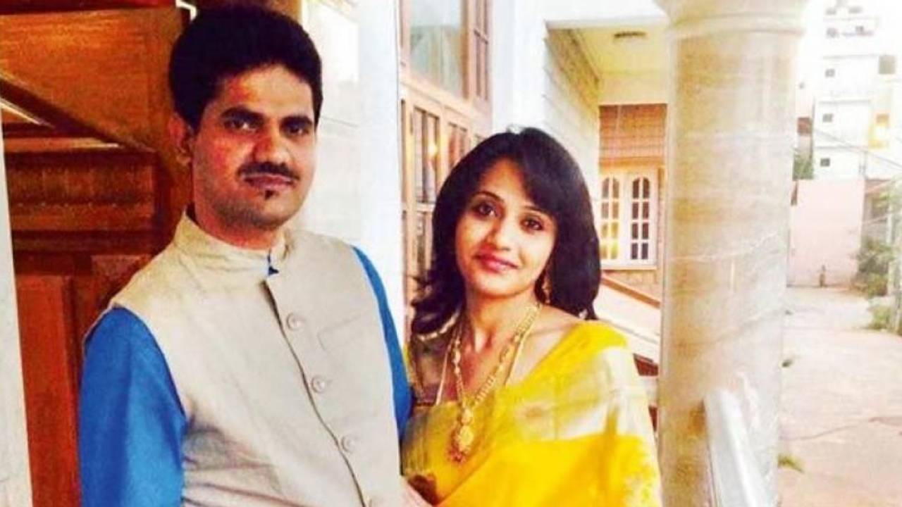 Karnataka bypolls: Late IAS officer DK Ravi’s wife Kusuma to contest ...