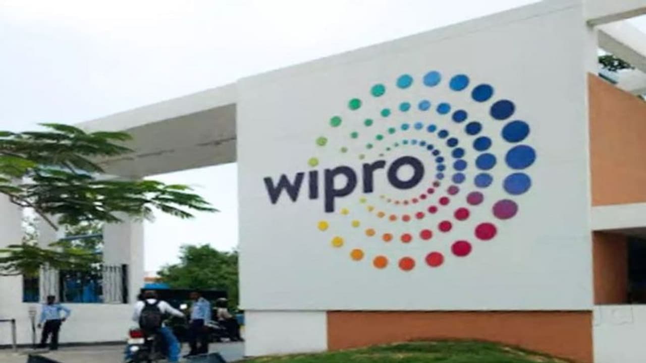 Wipro fires 300 employees found moonlighting with rival company ...