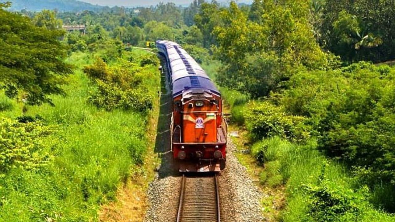 100th Kisan Rail to be flagged off: 7 things you should know | Asianet ...