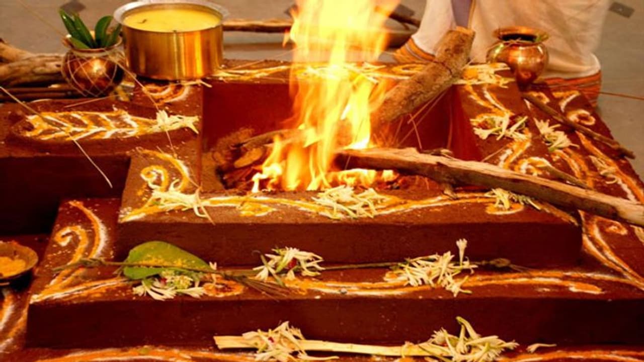 యజ్ఞం విష్ణు స్వరూపం | Significance of Yagnam | significance of yagnam ...
