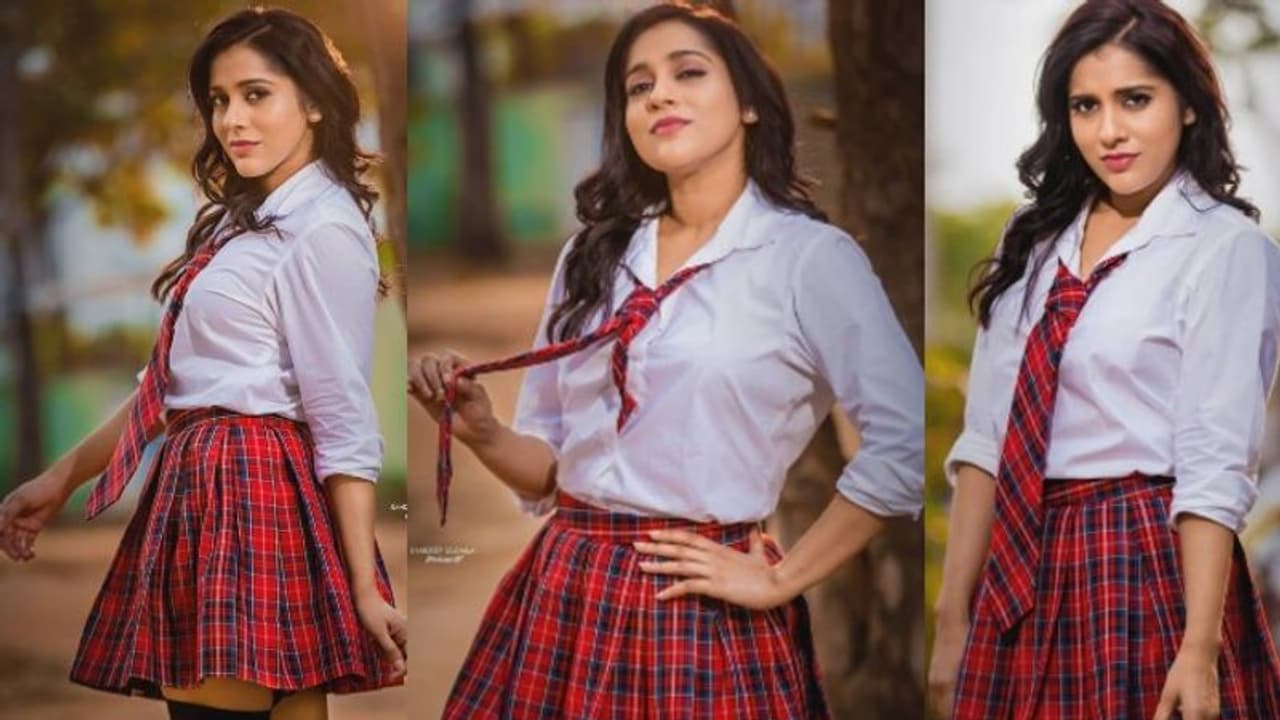 స్కూల్‌ డ్రెస్‌లో టీనేజ్‌ అమ్మాయిలా రష్మీ.. వయసుని ఈ రేంజ్‌లో ...