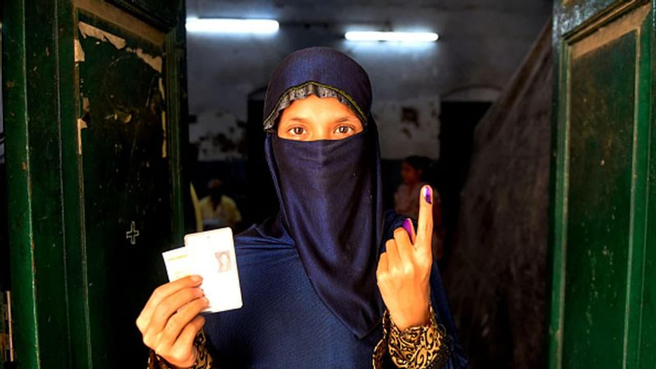WB Election 2026: তৃণমূল না বিজেপি, কোন দিকে যাবে মুসলিম ভোট? পাশা ...