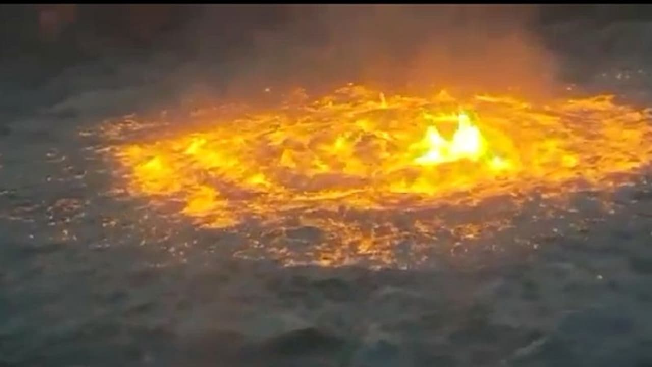 When the ocean was on fire: Pipeline rupture sparks fire in Mexican ...
