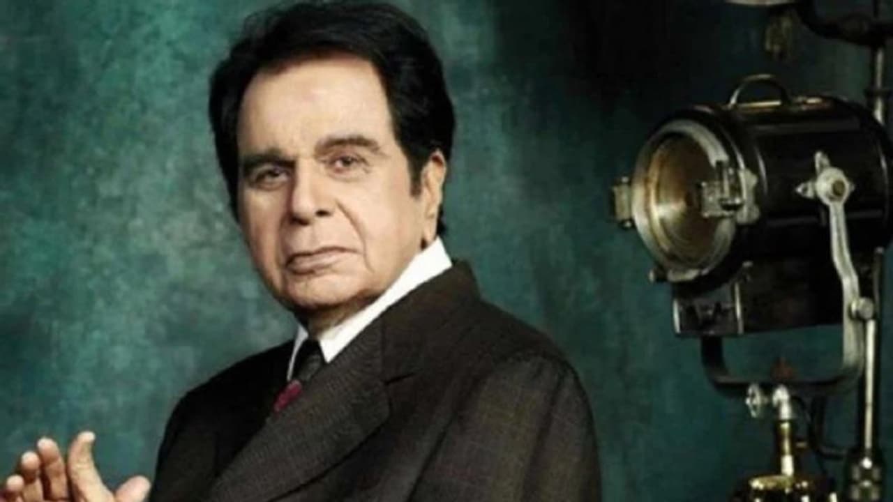 Dilip Kumar only Indian actor to receive highest Pakistan honour ...