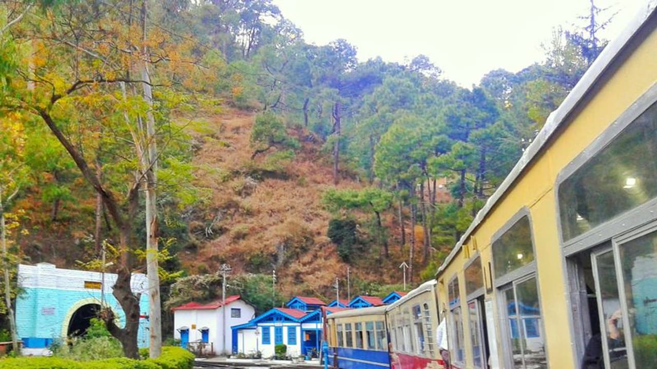 IRCTC Overhauls Train Food: Big Brands Like Haldiram's & ISKCON Now ...