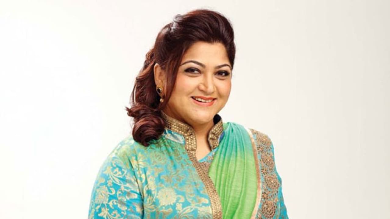 குஷ்பூவின் தம்பியும் ஹீரோ தானா? ட்ரெண்டாகும் புகைப்படங்கள் ! | Actress ...