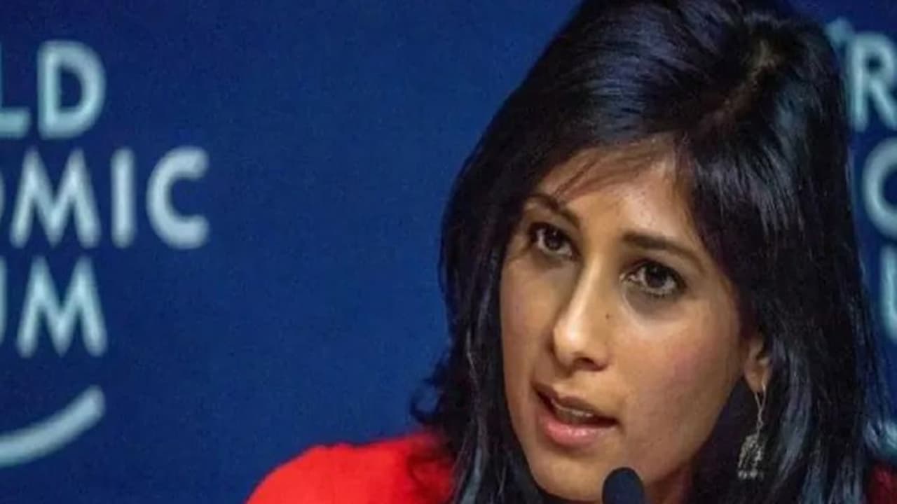 Gita Gopinath ने बढ़ाया भारत का मान, IMF में बनीं फर्स्ट डिप्टी मैनेजिंग डायरेक्टर, पढ़ाई में थी ...