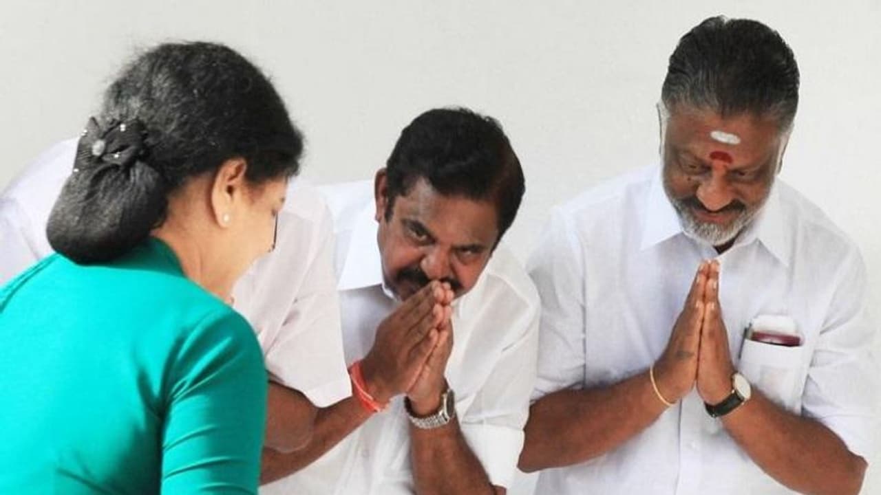 ADMK OPS Sasikala : ஓபிஎஸ், சசிகலாவை அதிமுகவில் சேர்க்க எந்த திட்டமும் ...