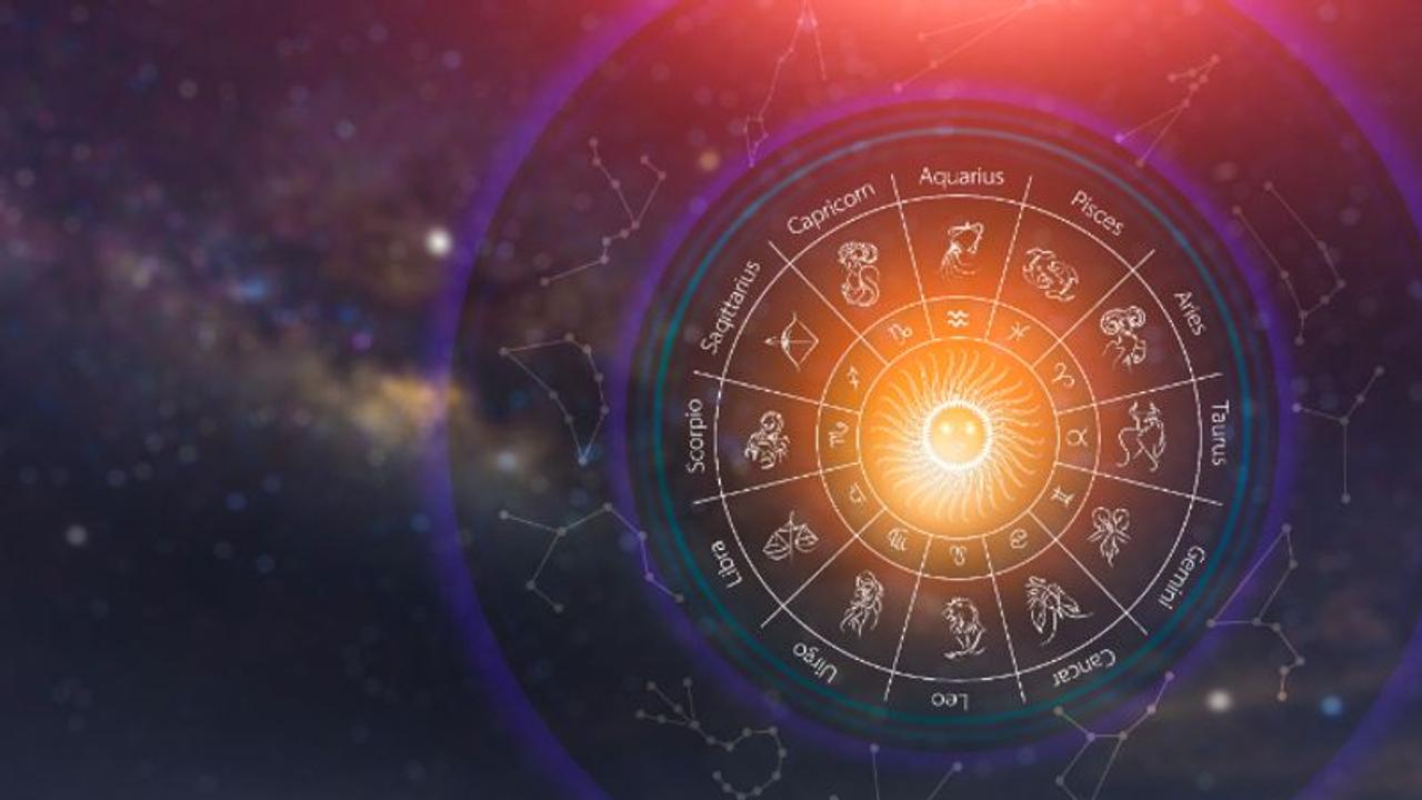 Monday Horoscope आज सोमवारचे राशिभविष्य: कामात यश मिळण्याची शक्यता ...