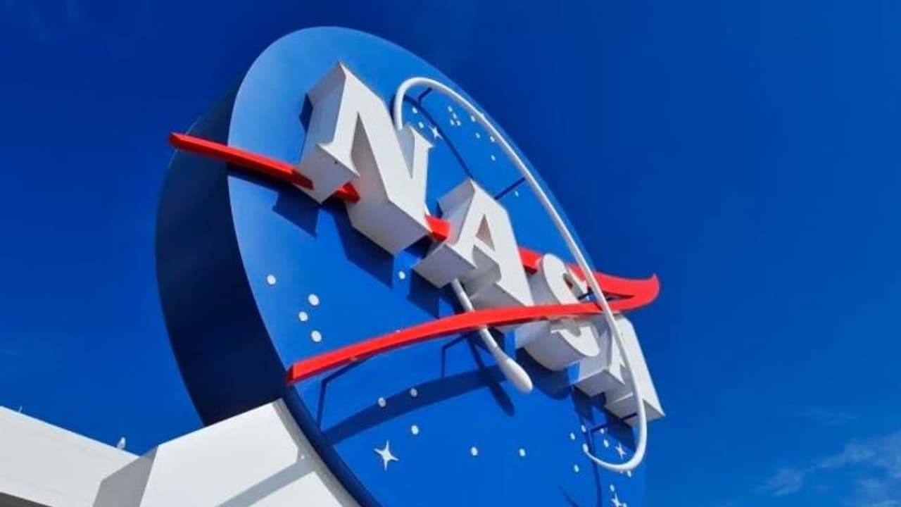 NASA selects six companies for near earth space communications, awards ...