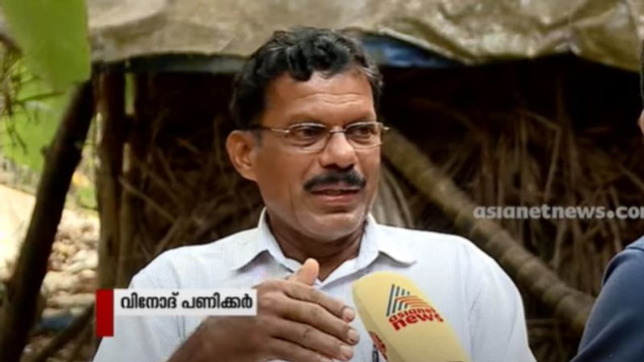 മകൻ മുസ്ലിം സ്ത്രീയെ വിവാഹം കഴിച്ചു, കരിവെള്ളൂരിൽ പൂരക്കളി കലാകാരനെ ...