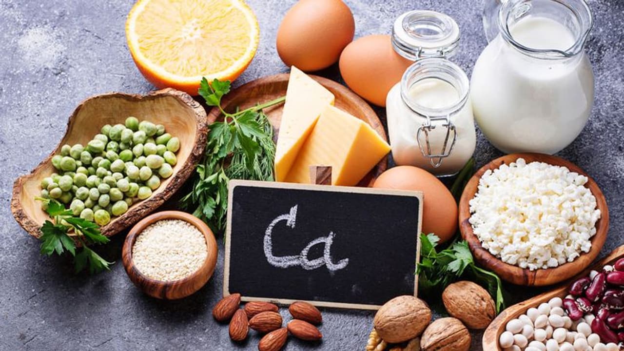 7 signs your body needs more calcium | Asianet Newsable