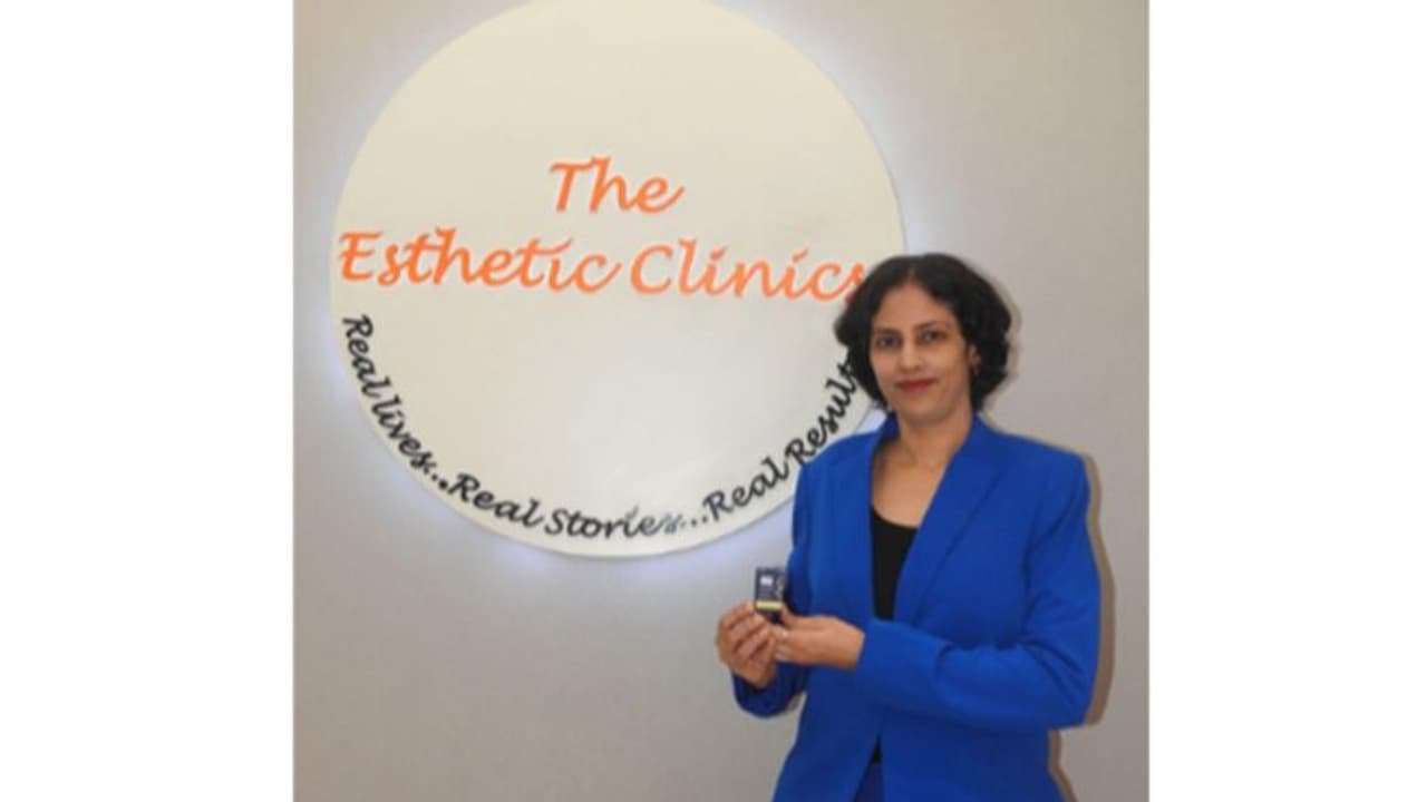Biography Of Dr Rinky Kapoor Celebrity Cosmetic Dermatologist