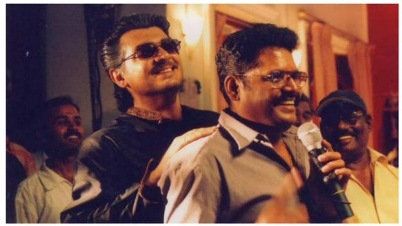 வரலாறு படத்தில் மாஸ் காட்டிய அஜித்...நாயகன் சாதனையை புட்டு வைத்த ...