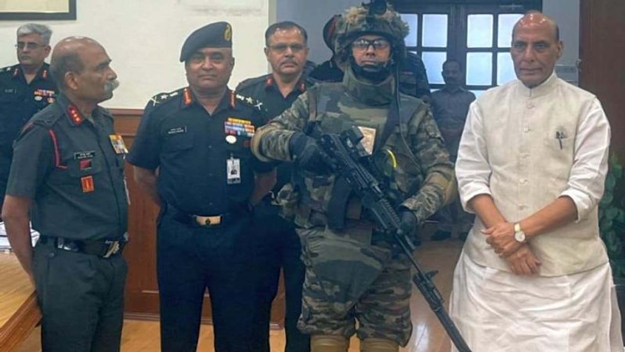 In PHOTOS: Meet F-INSAS, India's Future Infantry Soldier | Asianet Newsable