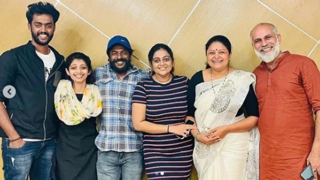 പ്രേക്ഷകരുടെ പ്രിയ പരമ്പര ചക്കപ്പഴം വീണ്ടും; രണ്ടാം സീസണ്‍ ഉടന് ...