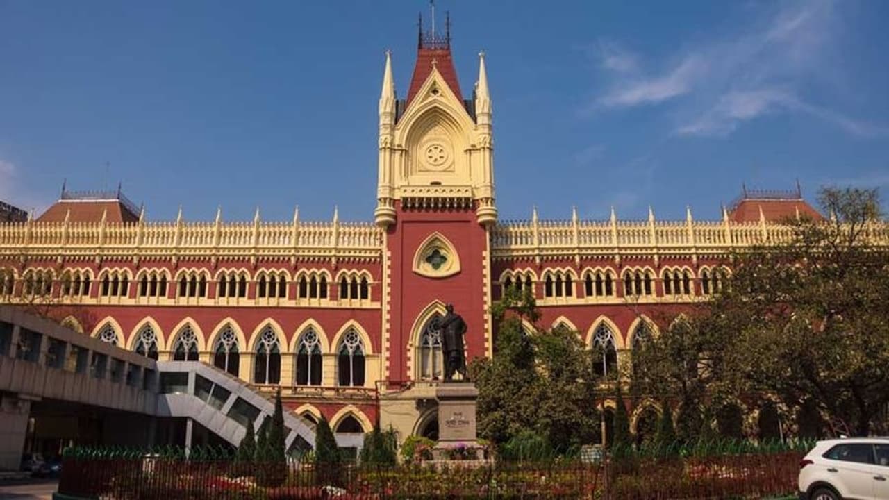 Calcutta HC rules use of 'darling' as offensive, sexually-coloured remark | Asianet Newsable