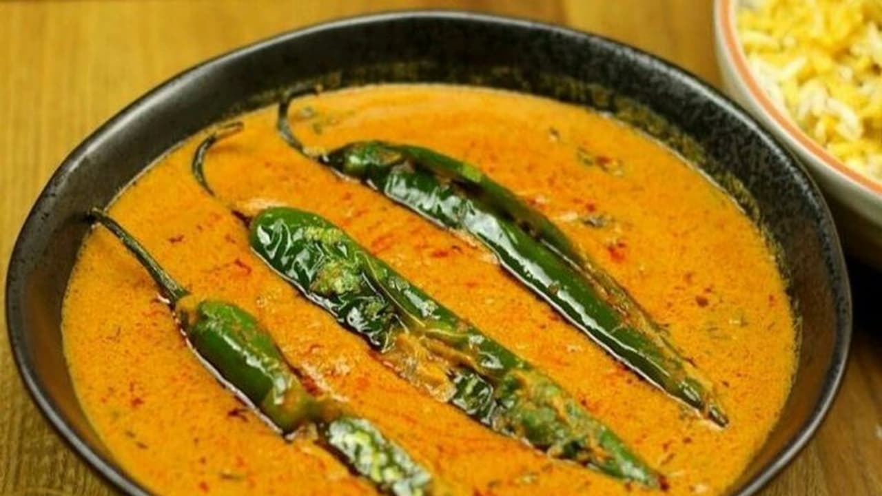 హైదరాబాదీ మిర్చి కా సలాన్ రెసిపీ.. ఇలా చేస్తే టేస్ట్ అదిరిపోతుంది ...