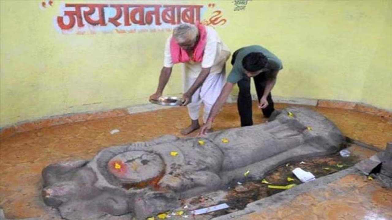 Dussehra 2022: यहां हर शुभ काम से पहले देते हैं रावण ‘बाबा’ को निमंत्रण ...