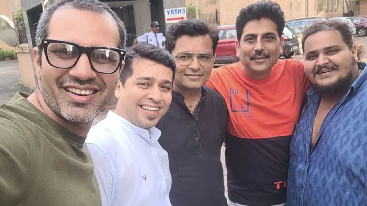 'Taarak Mehta...' के डायरेक्टर ने शैलेश लोढ़ा को लेकर शेयर की ऐसी पोस्ट ...