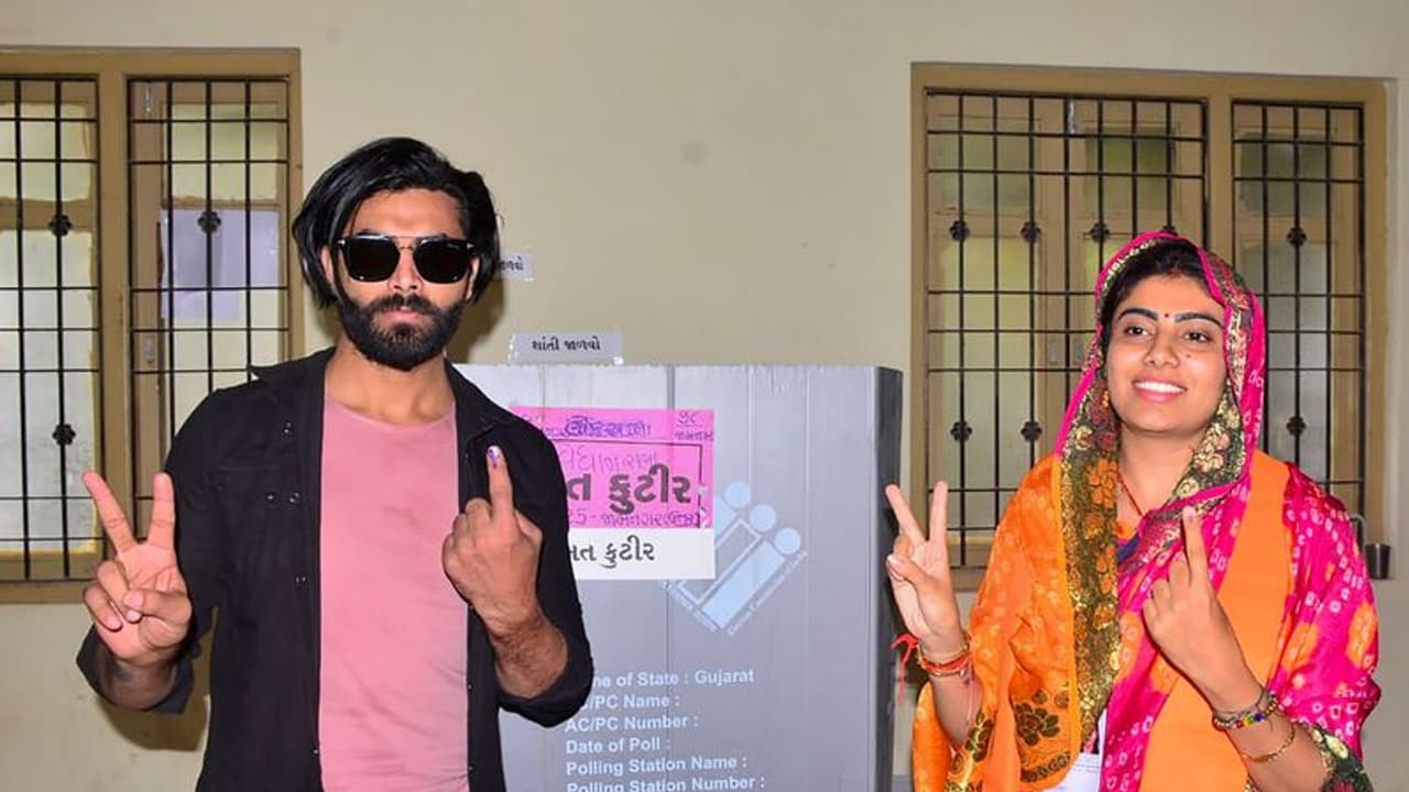 Meme fest explodes after cricketer Ravindra Jadeja's wife Rivaba wins ...