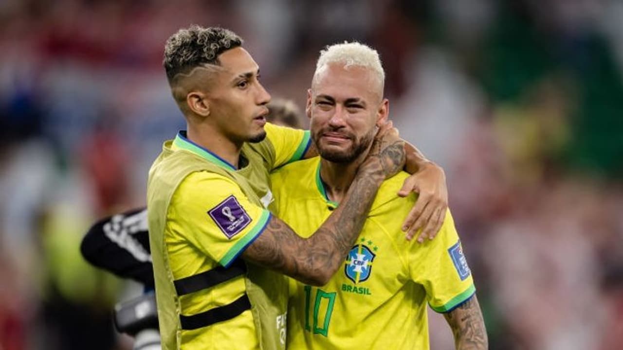 Brazil great Ronaldo advises Neymar on how to cope with shock Qatar ...