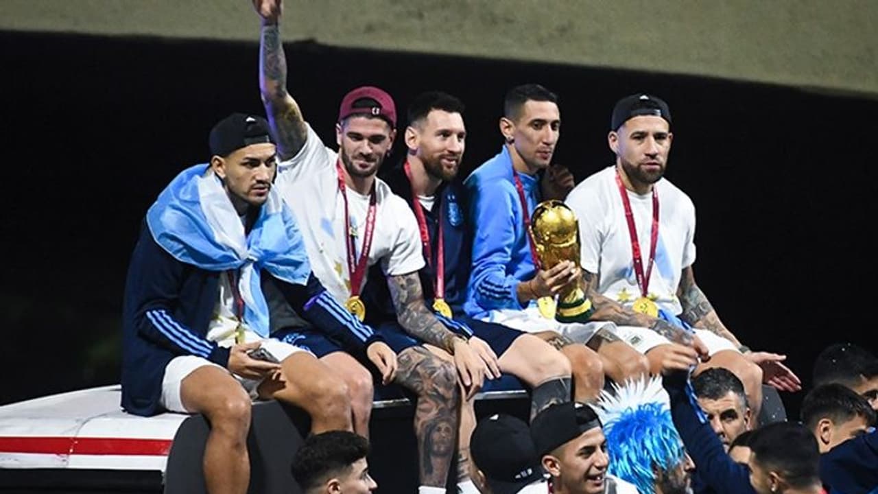 A Messi end! Memes carpet bomb Argentina stars after escaping disaster ...