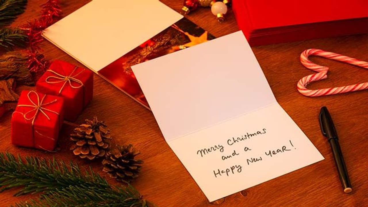 Christmas Card History: सबसे पहले किसने भेजा था क्रिसमस कार्ड, कैसे हुई ...