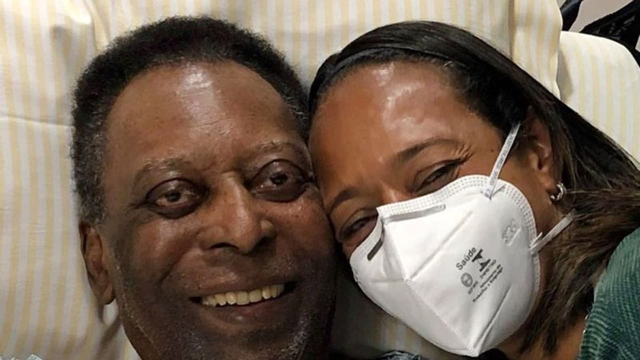 Pele Dead : உலகப் புகழ் பெற்ற கால்பந்தாட்ட வீரர் பீலே காலமானார் ...