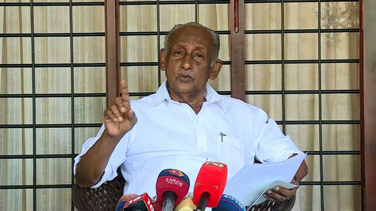 വീഡിയോ ക്ലിപ്പിലെ വിവരങ്ങൾ വസ്തുതാവിരുദ്ധം, ചാണ്ടി ഉമ്മനെ അപകീ ...