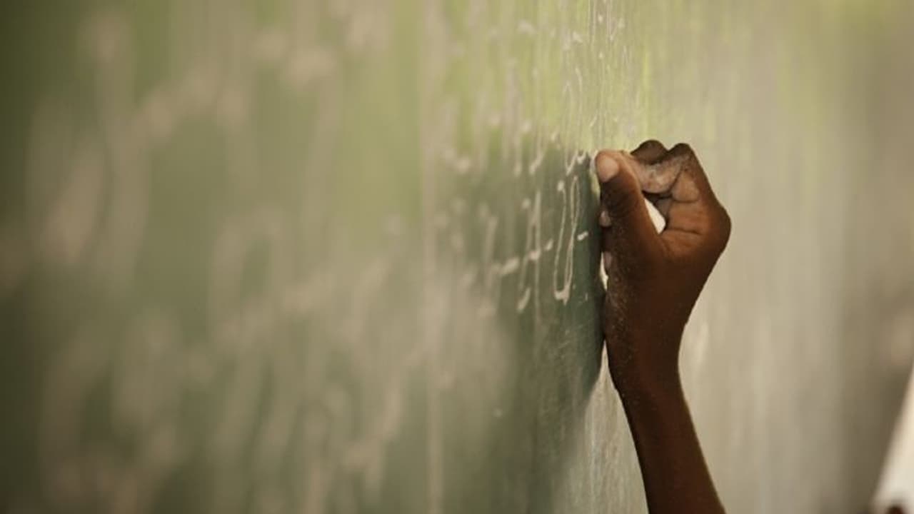 Teacher arrested in UP after allegedly instructing Muslim student to ...